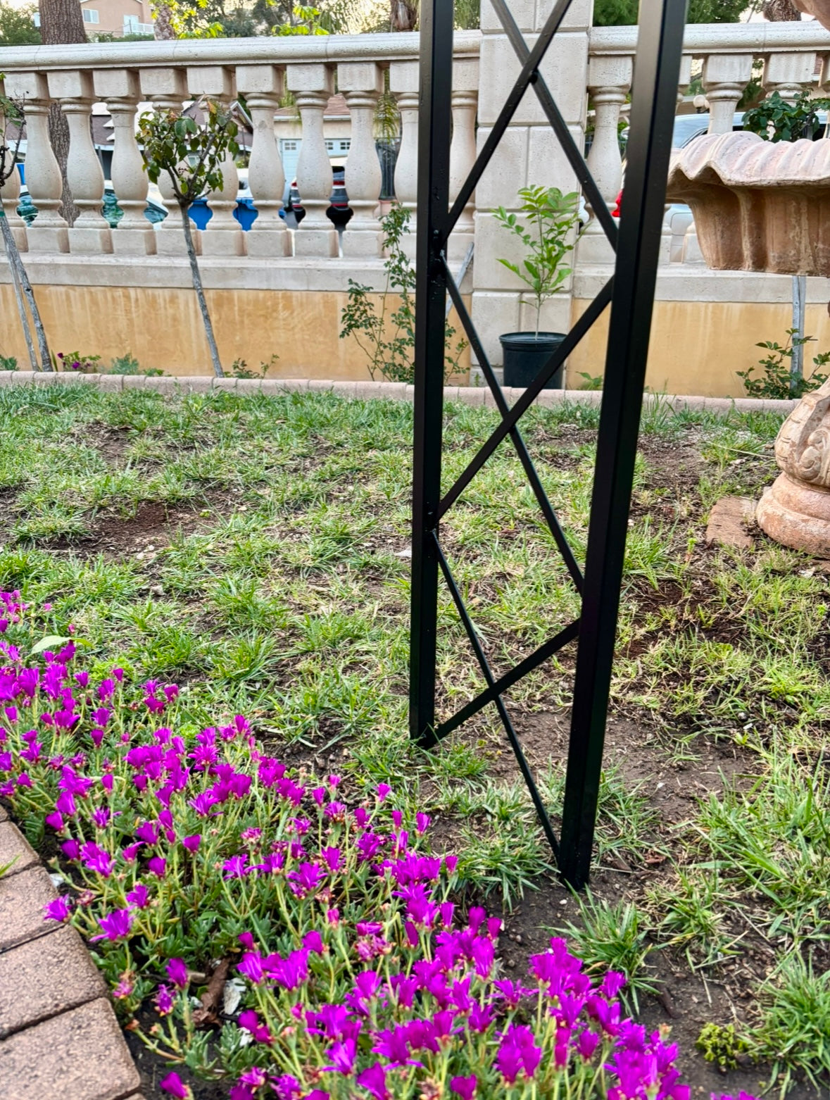 Verdura Diamond Grid Metal Arbor Trellis, Custom Size Garden Arbor ...