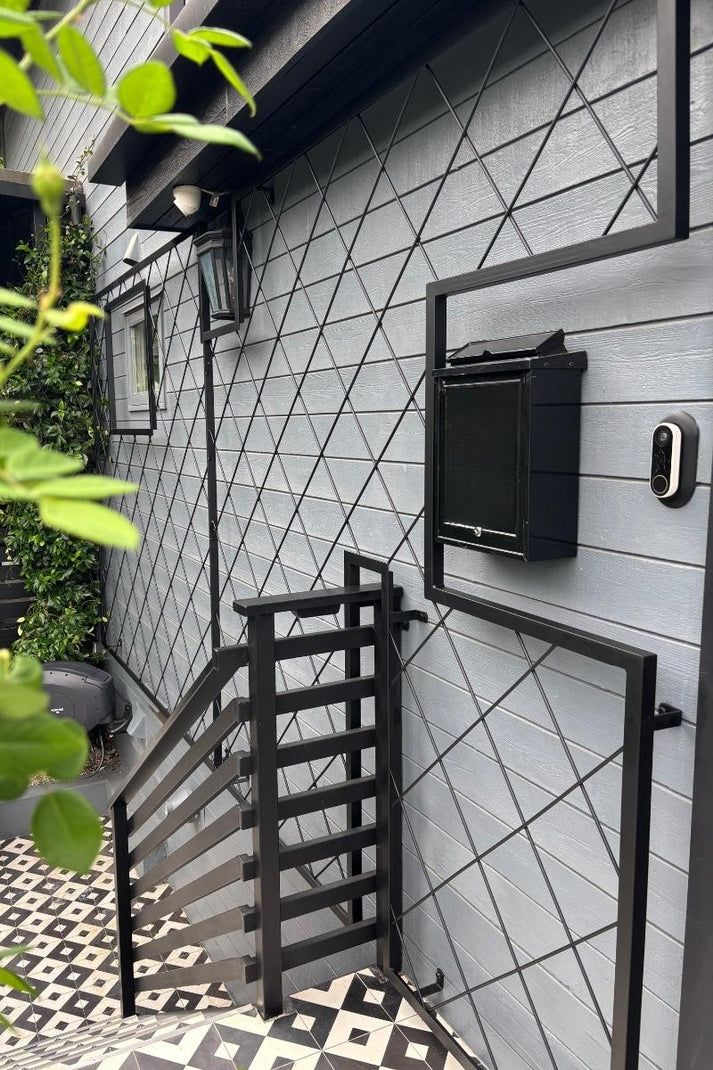 Heavy Gauge Diamond Trellis, Wall Mounted Metal Custom Diamond ...