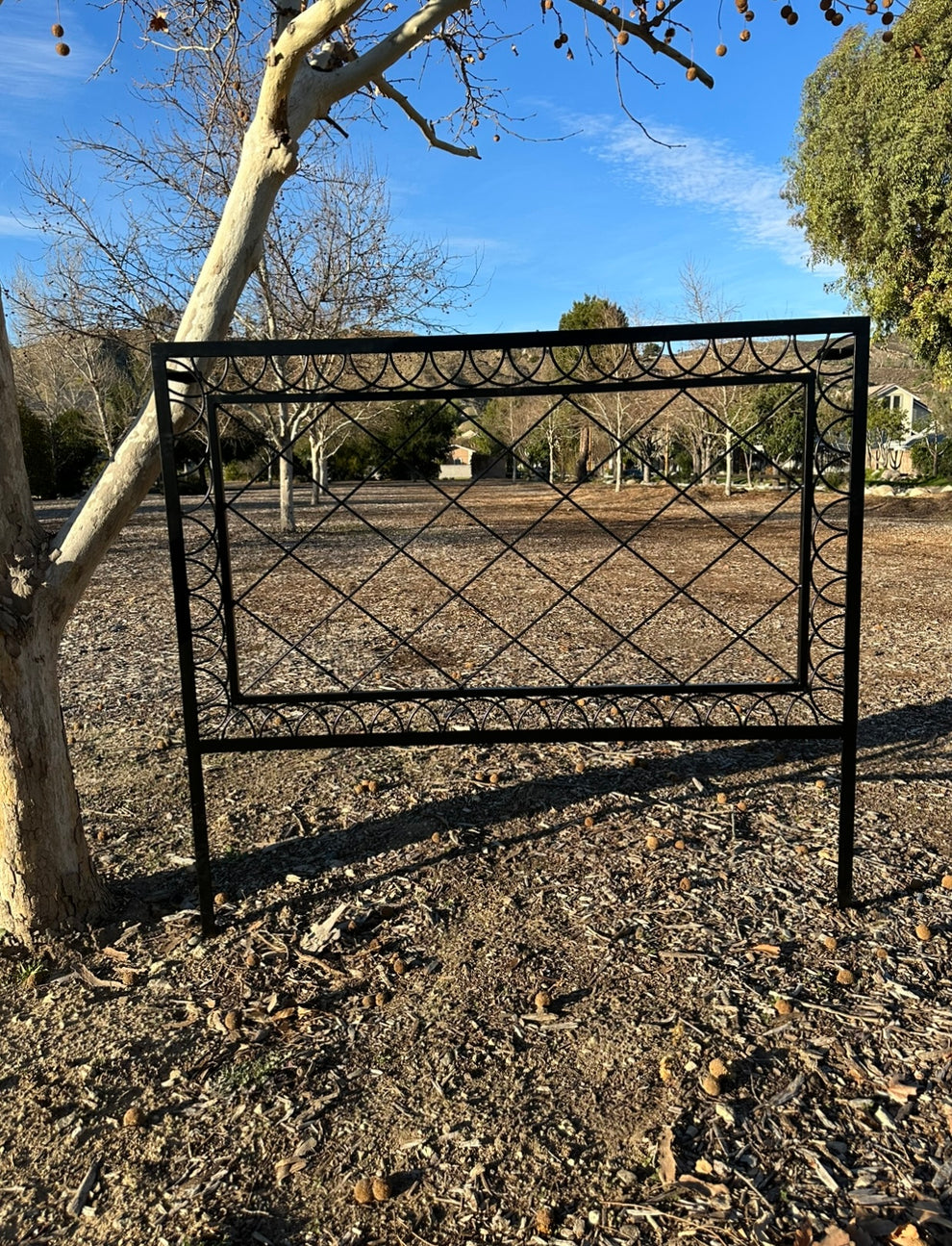 Stand Alone Diamond Trellis Wrought Iron Trellis Fence, Bordered Edge ...